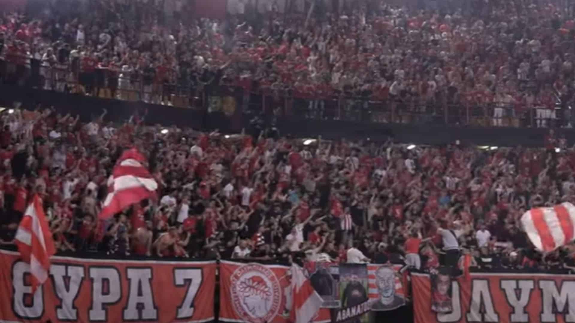 Θύρα 7: «Το φτύσιμο του αιώνα!» (video) | thrylos24.gr