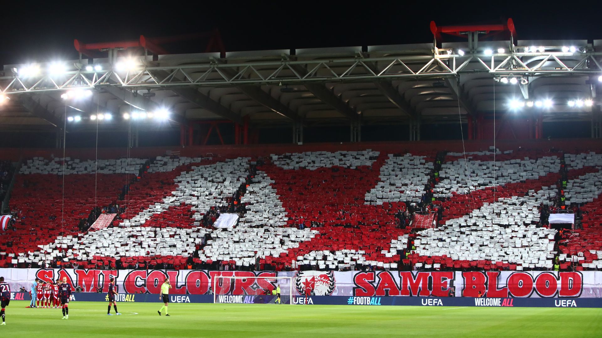 Ολυμπιακός – Ρέιντζερς: Εντυπωσιακό κορεό από τη Θύρα 7! (photo) | thrylos24.gr