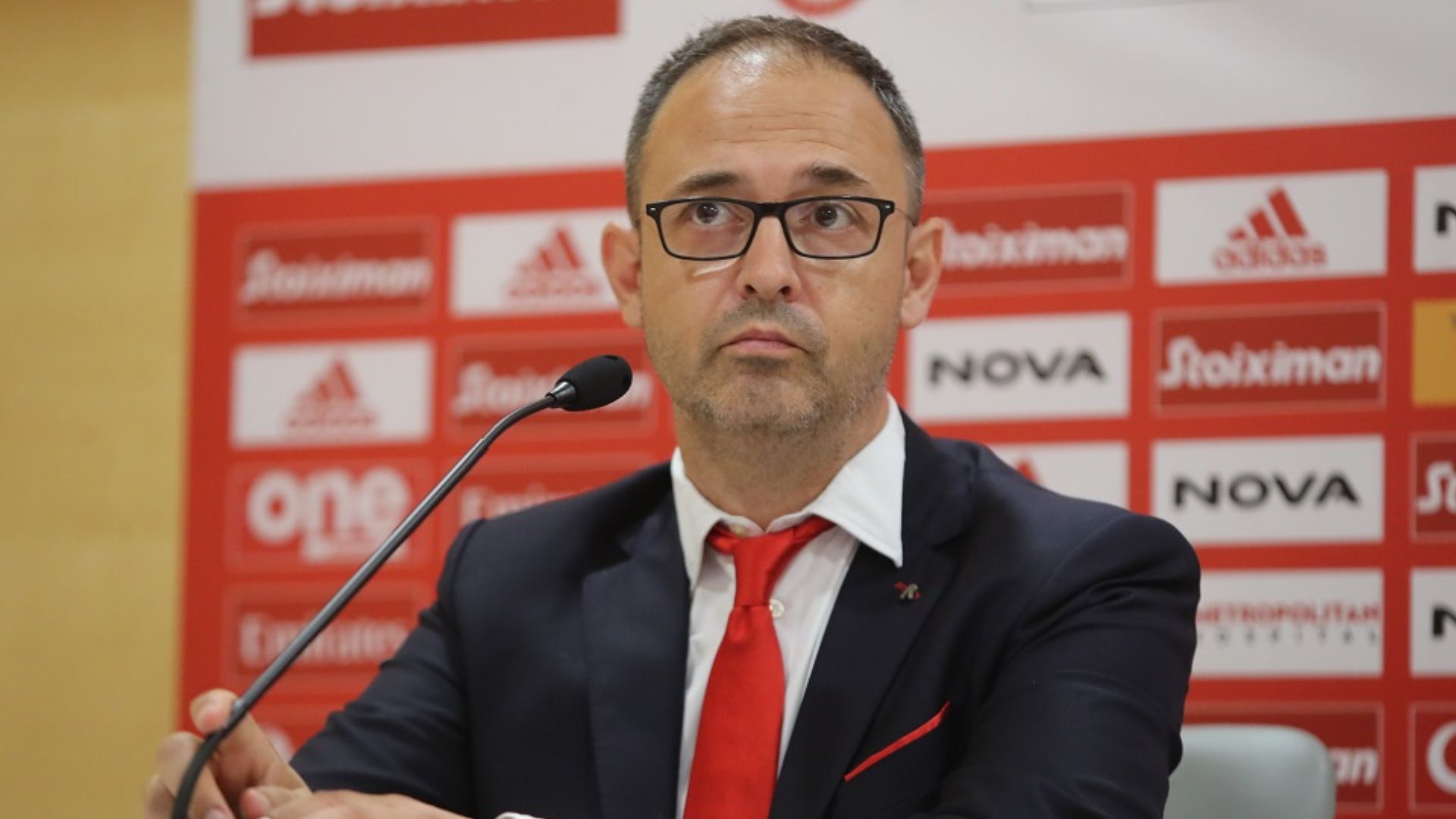 Νίκος Γαβαλάς: Η συγκινητική ανάρτηση του για το έπος του Ολυμπιακού ...