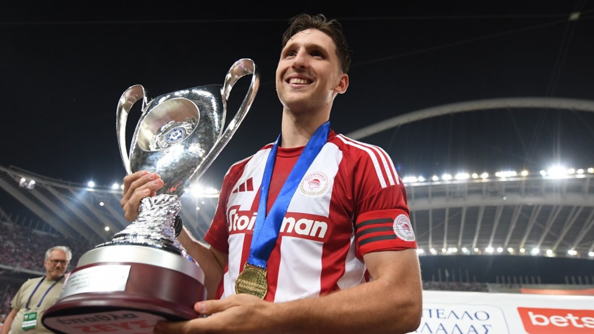 Ο Ολυμπιακός και οι υπέροχες φωτογραφίες του Ρέτσου! | thrylos24.gr